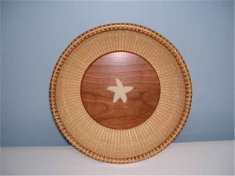 Round Nantucket Basket Trays